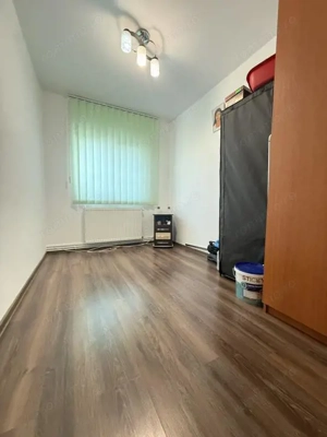 Apartament 3 camere, decomandat, etaj 4 cu acoperis, mobilat - Lipovei ...