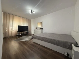 Apartament 3 camere, decomandat, etaj 4 cu acoperis, mobilat - Lipovei ...