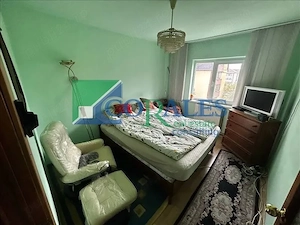 Vand apartament 3 camere cam. Decomandat, 65 mp Etaj 4 Steaua ...