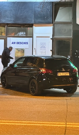 Vand Peugeot 308 2016 Diesel 1600 cmc Neavariata • Ploiesti, Prahova